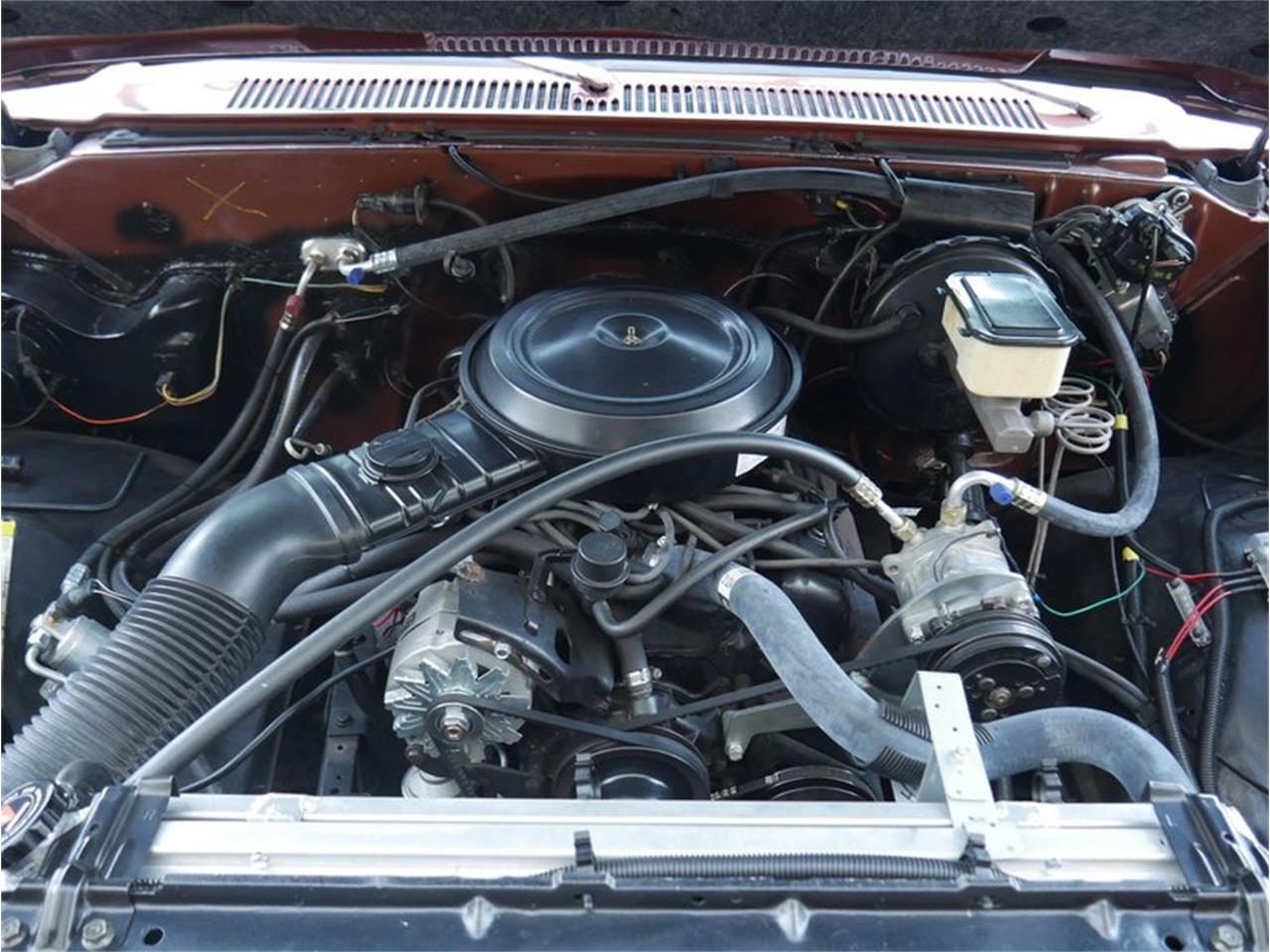 1983 Chevrolet Cheyenne - Voitures Americaines par Sylc