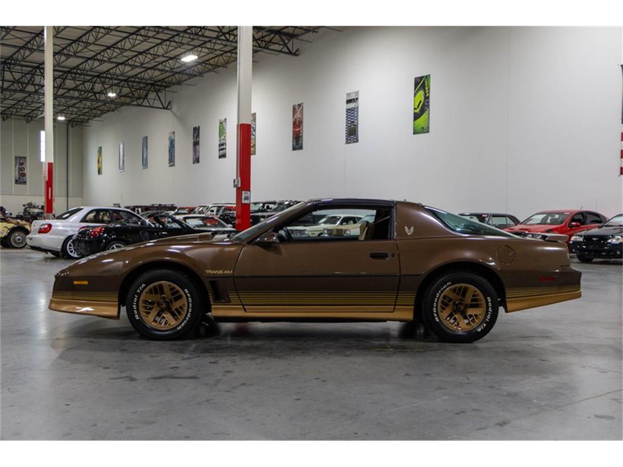 1984 Pontiac Firebird Trans Am - Voitures Americaines par Sylc